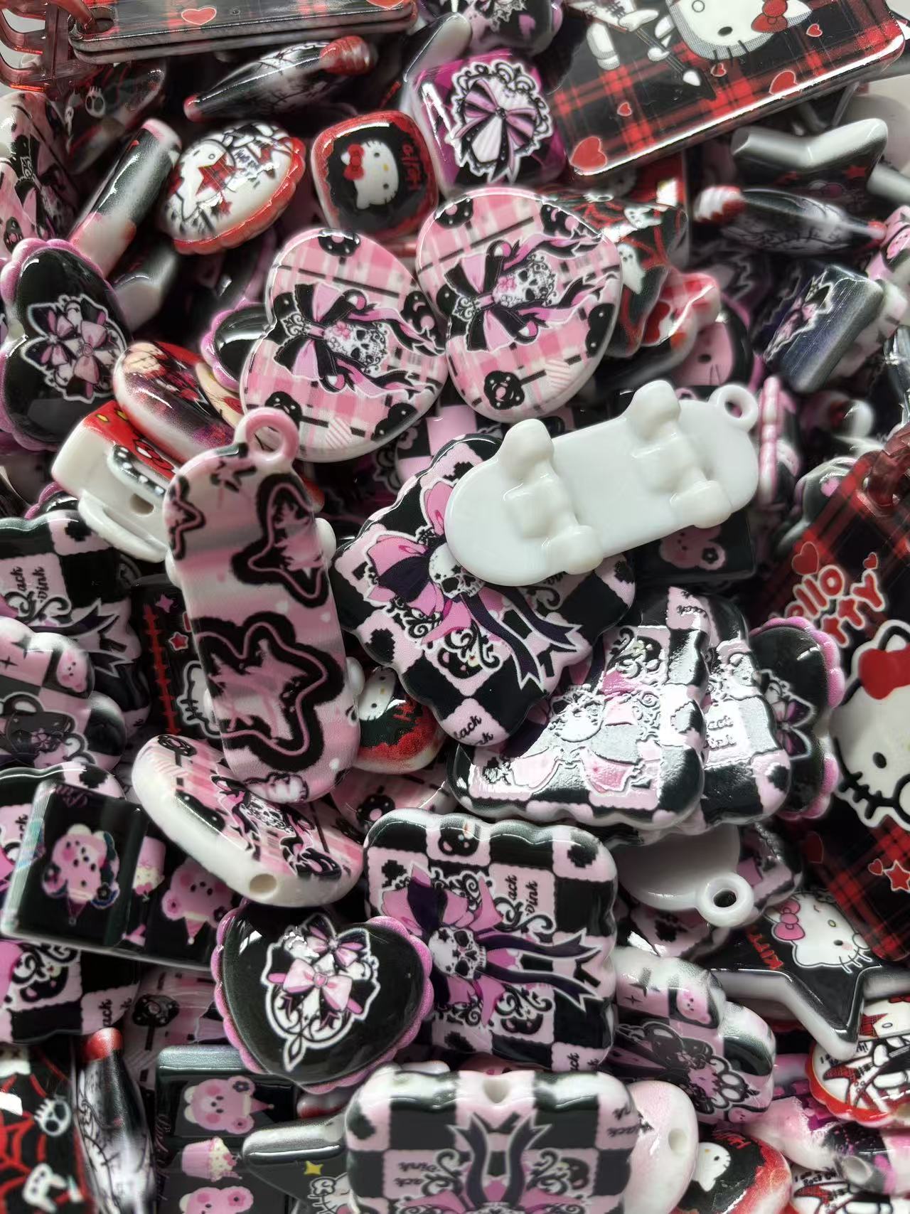 Acrylic mixed beads – Sara DIY